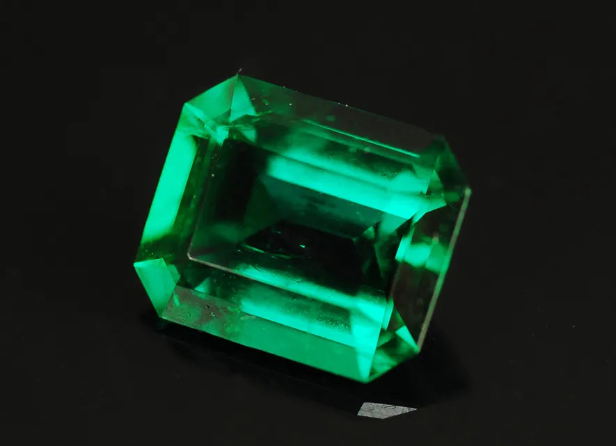 May Birthstone and Flower: Discover the Meaning Behind Emerald and Lil ...