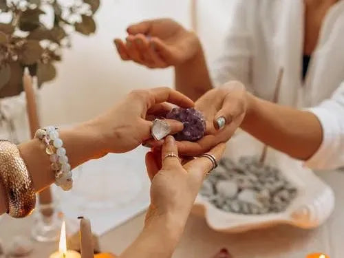 Best Crystals for Friendship: Top 7 Crystals to Strengthen Your Bonds ...